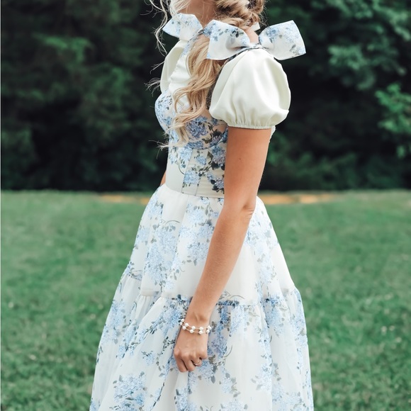 milla | Dresses | Hydrangea Tender Floral Maxi Tiestrap Dress | Poshmark